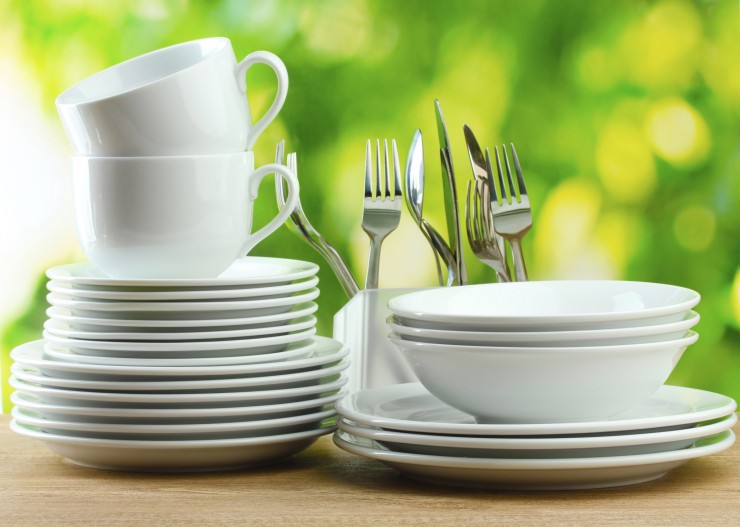 Choosing the right dinnerware - SA Home Owner