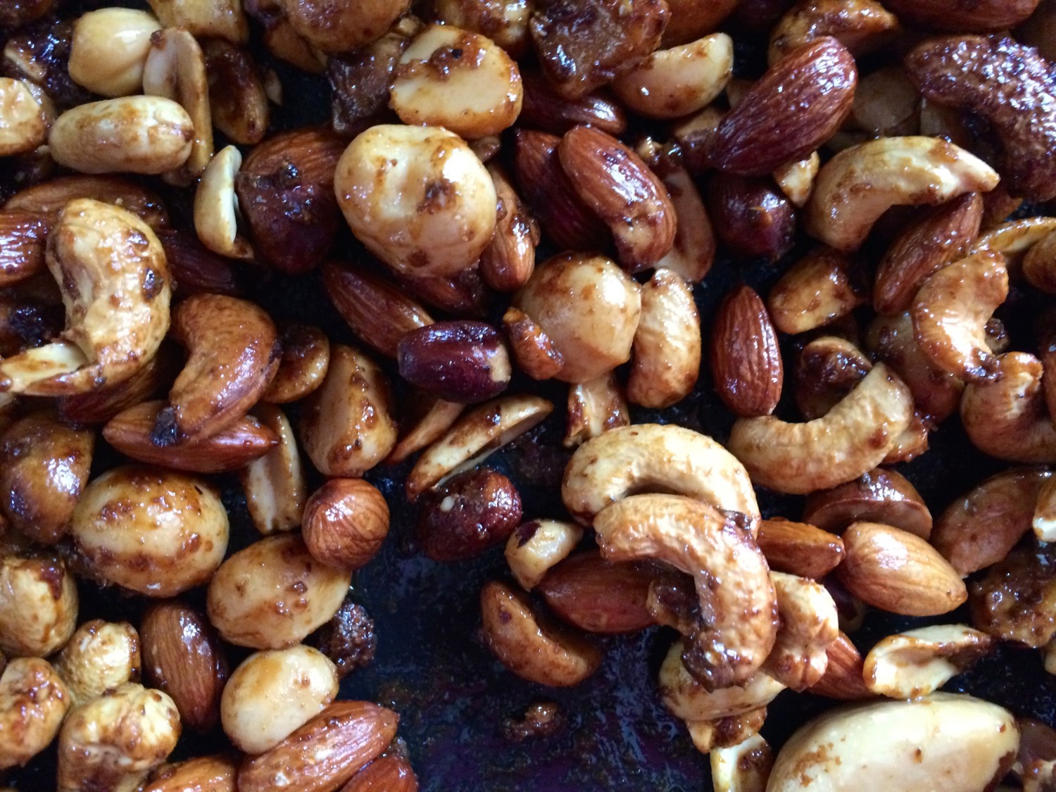 Christmas Roasted Spiced Nuts