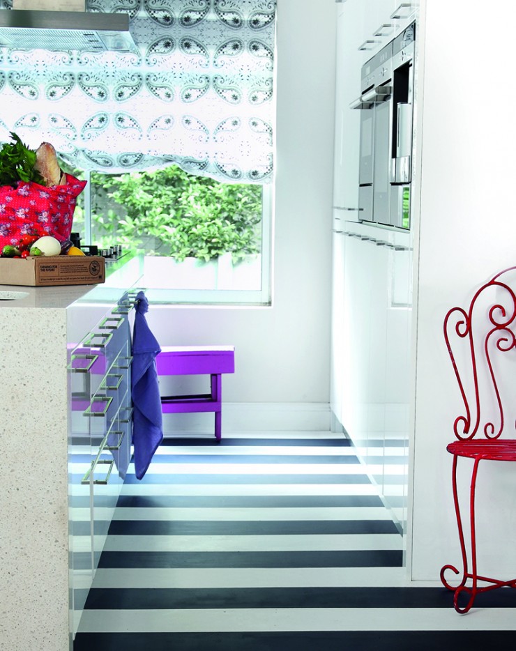 Kitchen DIY: Drawing the lines