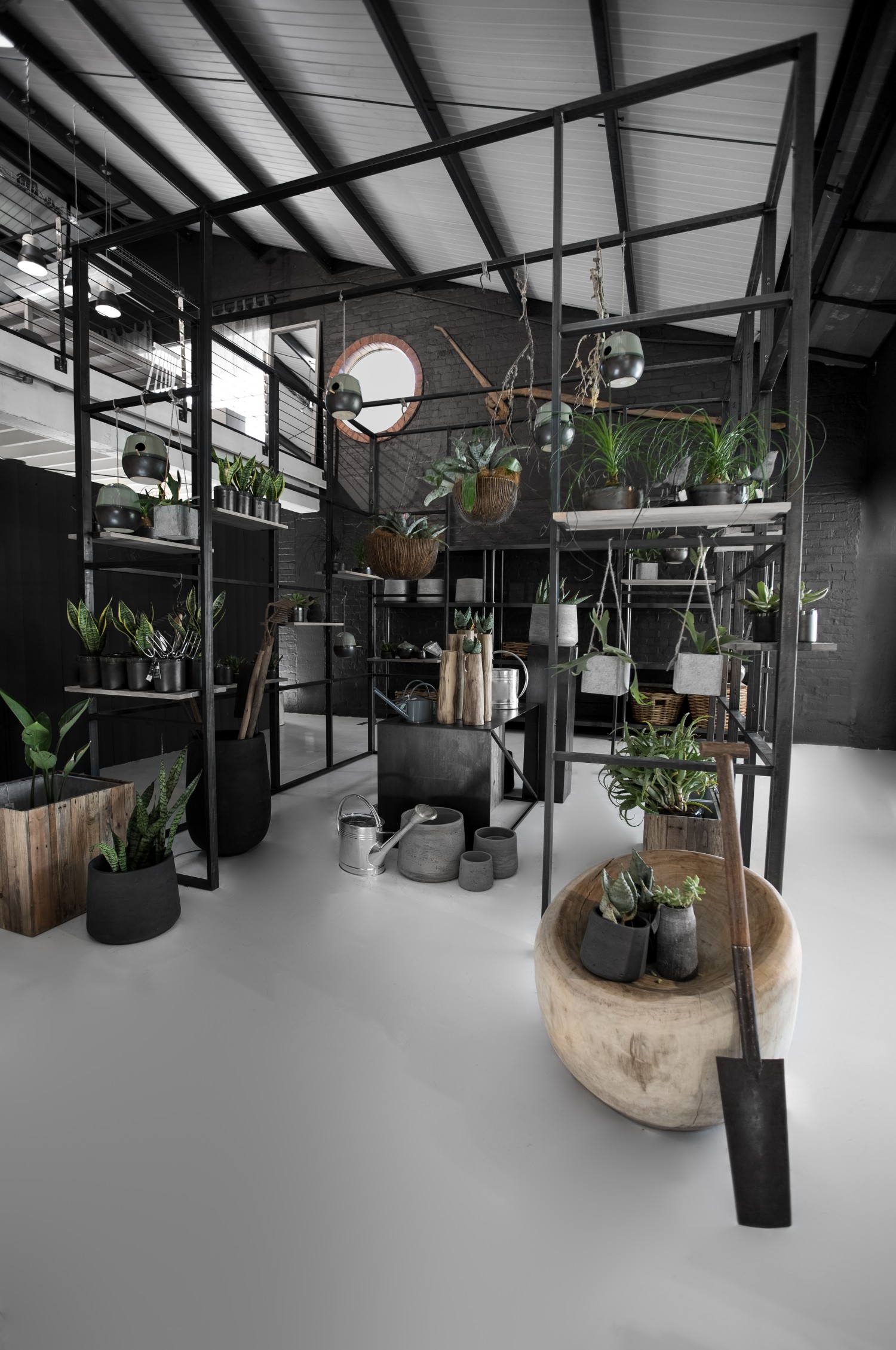 New-look Weylandts Stores