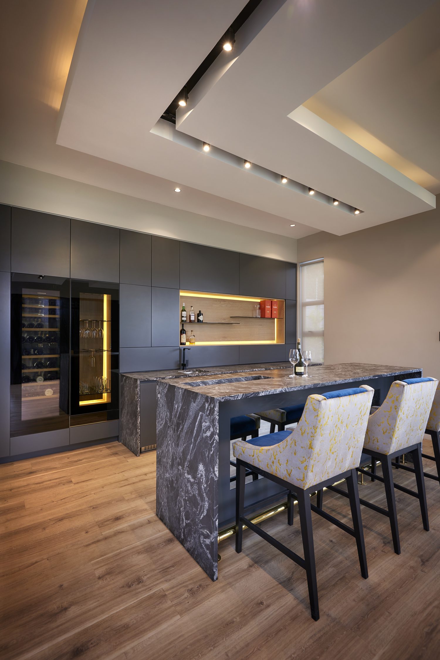 Contemporary kitchen countertops