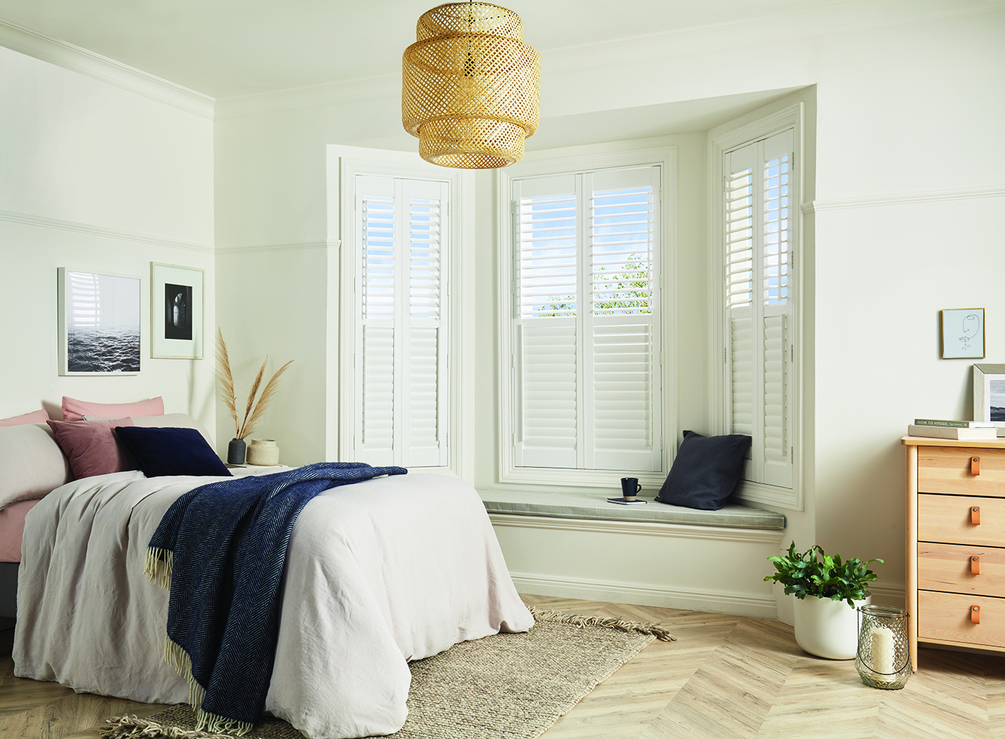 How to select window shutters