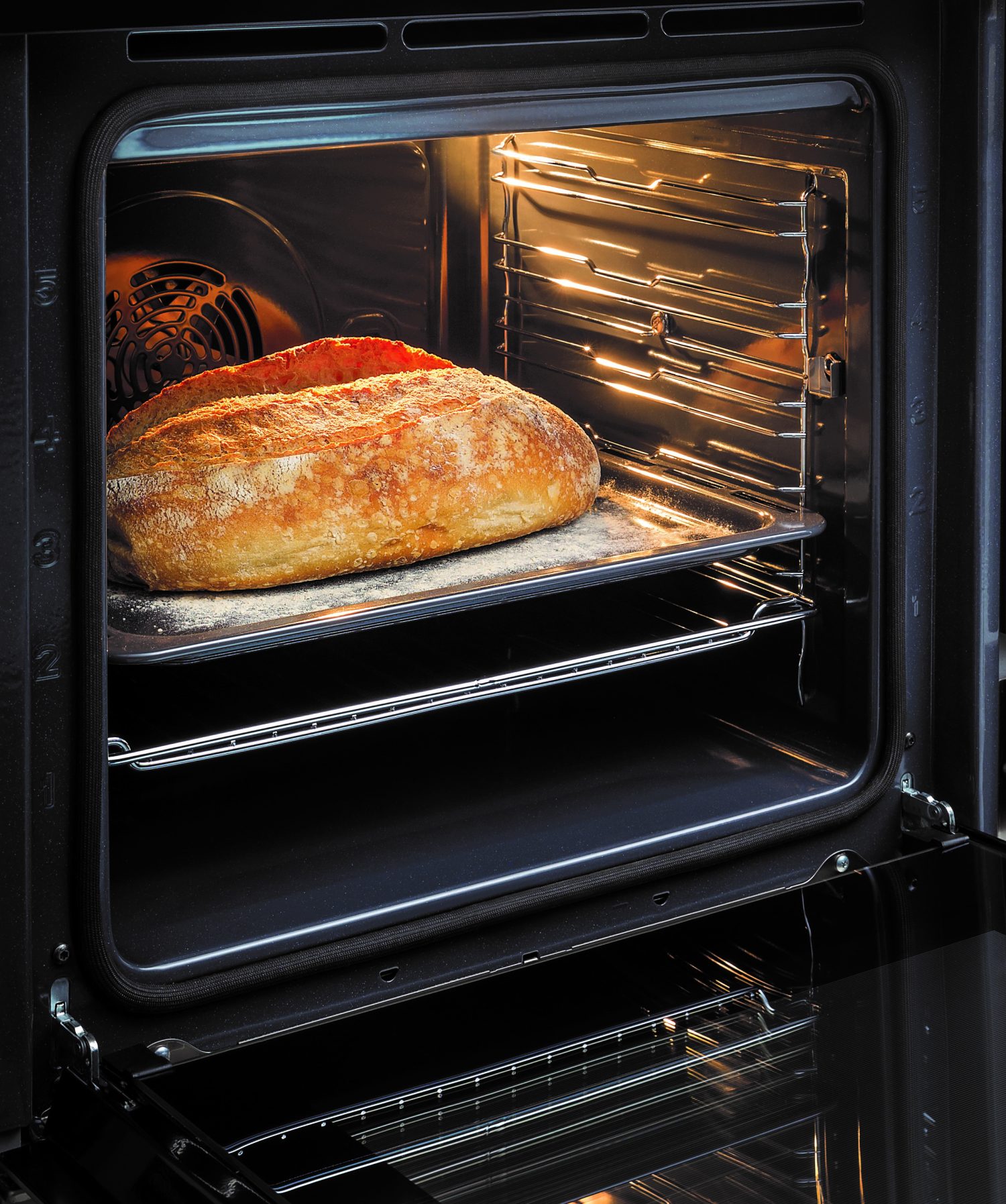 Cook up a storm with the Whirlpool W9Collection