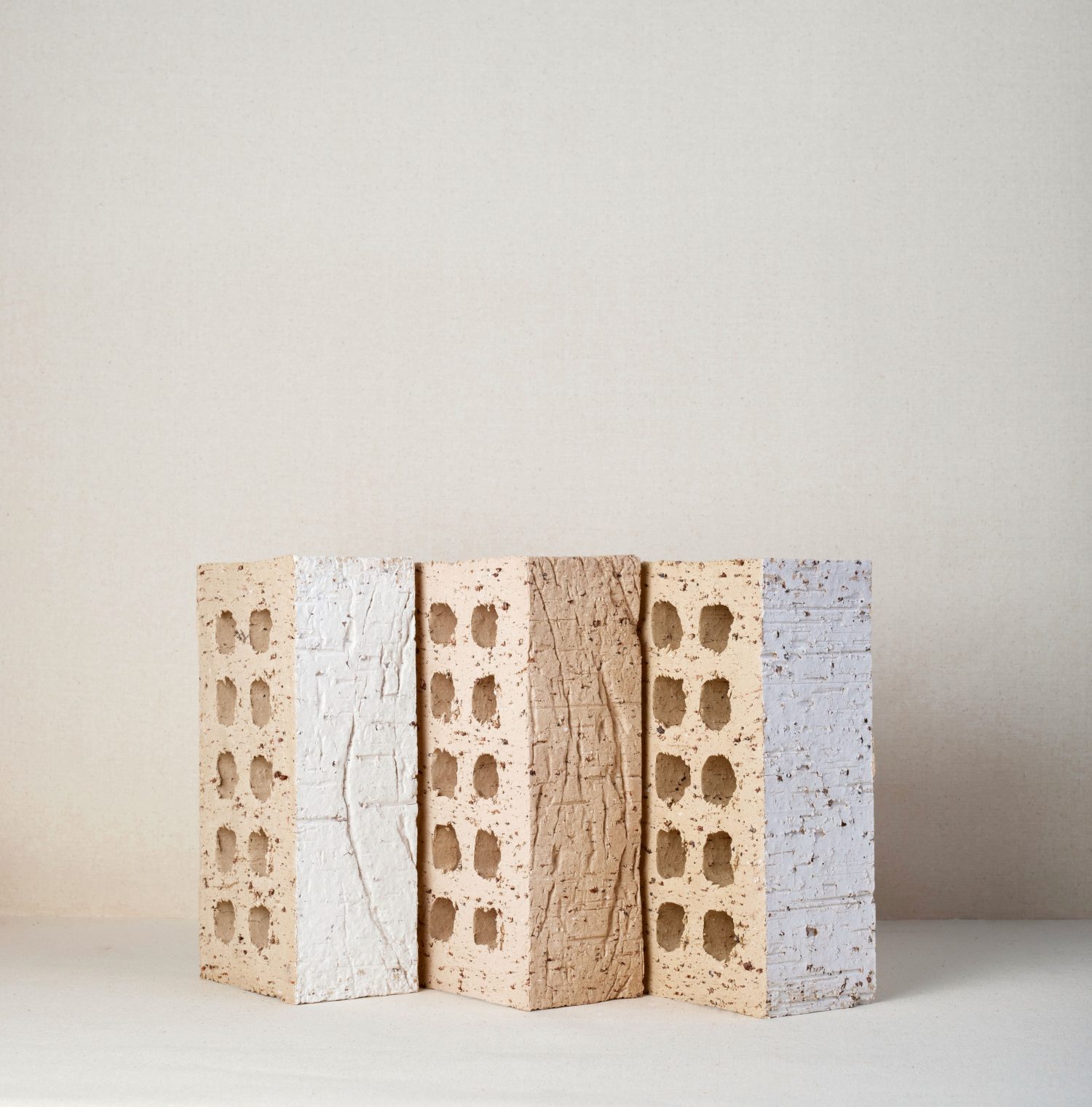 Corobrik launches SA’s first ‘white’ face brick