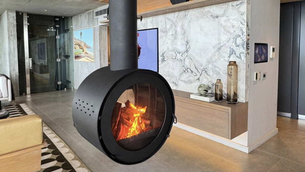 Why closed combustion fireplaces are redefining home heating